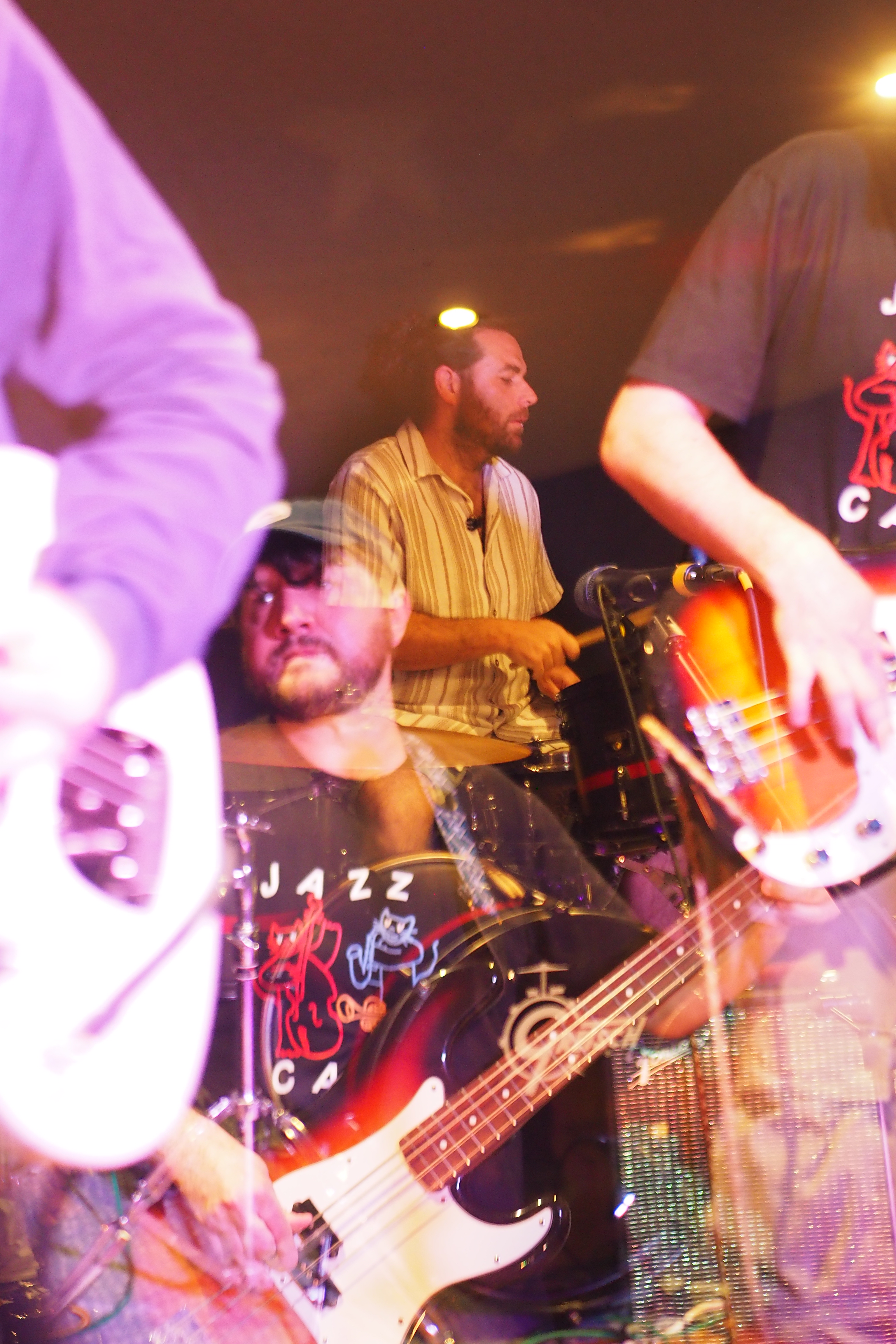 Beto Beto and Tomos Lewis Photos – Scampertron